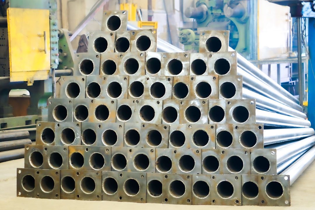 Bases de concreto para postes de alumbrado